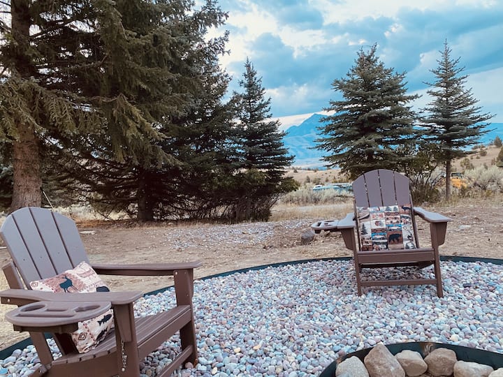 Starlight Loft - Emigrant, MT