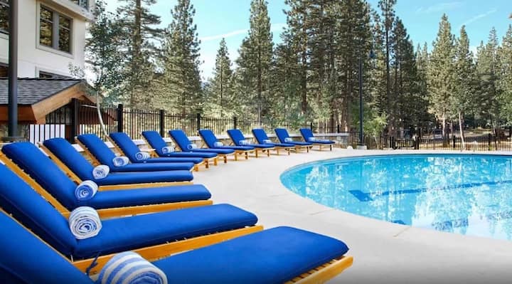 Cozy Studio W King Bed, Fireplace & Kitchenette - Mammoth Lakes, CA