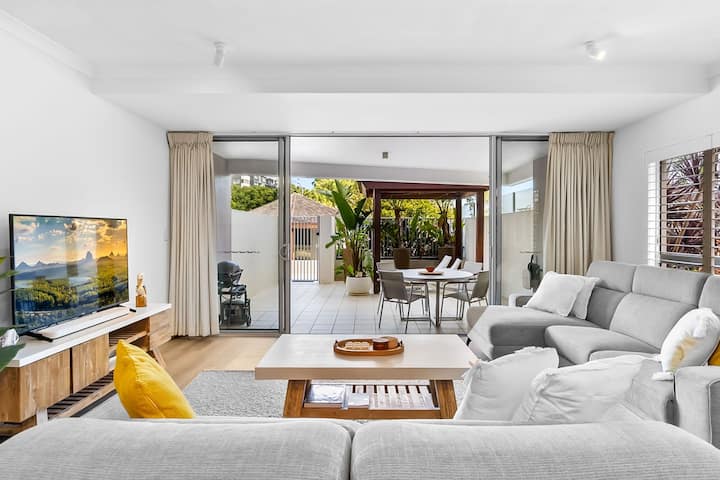 Karmasea Beachside 2 Bedroom Patio Apartment - Buderim