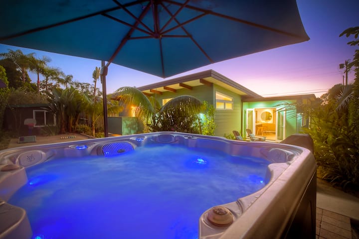 Luxury Retreat | Hot Tub, Fire Pit, Bbq, Ping Pong - Encinitas, CA