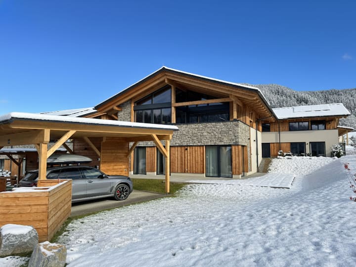 Belle Chalet Ski Aux Pieds Avec Salle De Jeux - Austria