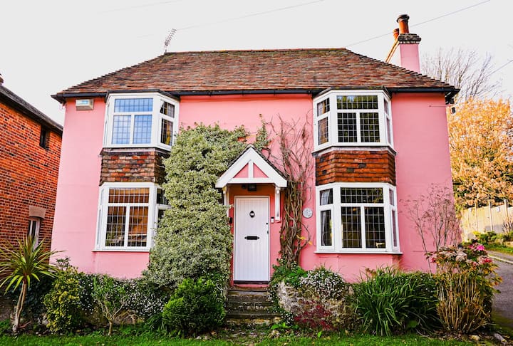 Gate Cottage - Lympne Castle