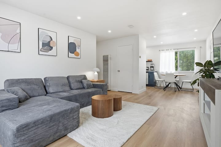 Modern 2br Unit W/ Covered Parking In Santa Clara - Santa Clara