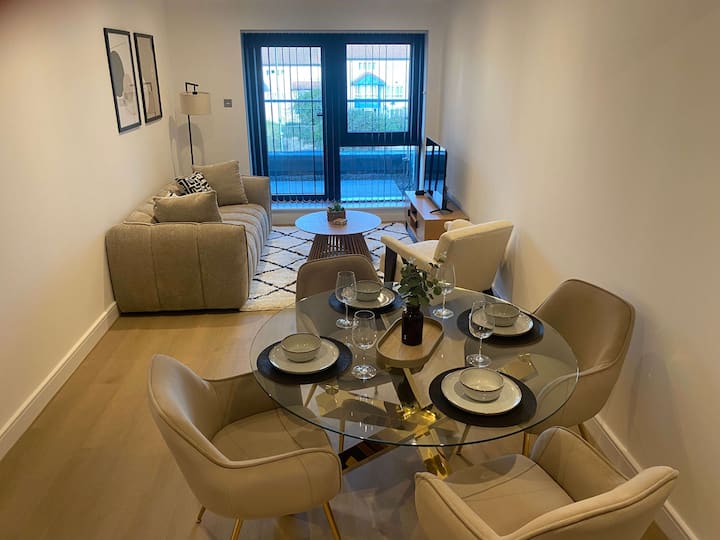 Stylish Leeds City Centre 2 Bed + Free Parking - Leeds