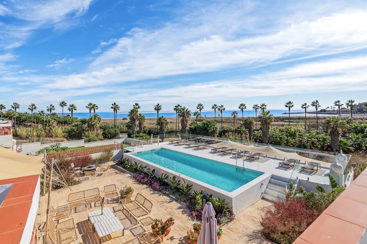 Casa Ibrahim, Frontline Beach House - Sotogrande