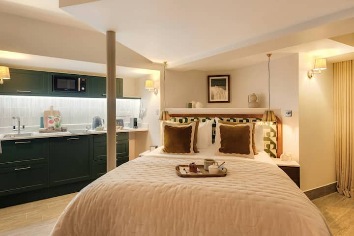 Tower Bridge Road | Cosy Studio, Lgf - London