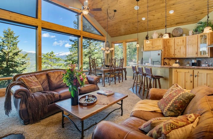 Hot Tub | Pool Table | Big Deck W/ Views Of Rmnp - Estes Park, CO