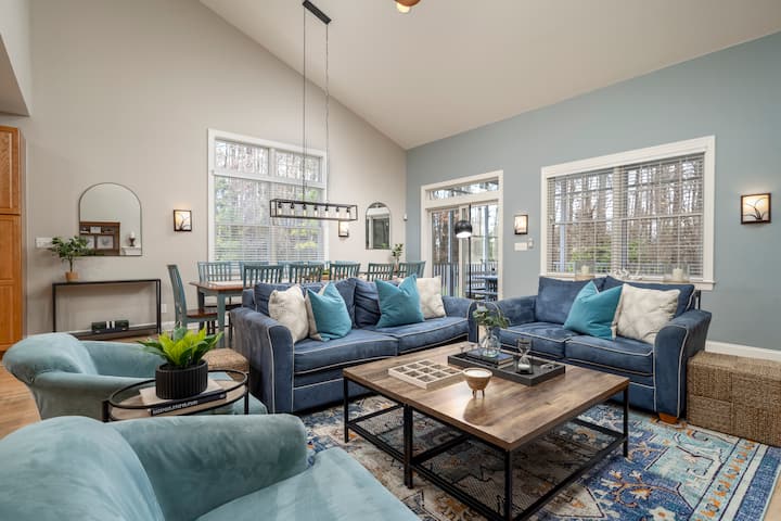 Golf Community Retreat  With 7 Bedrooms. - Bethany Beach, DE