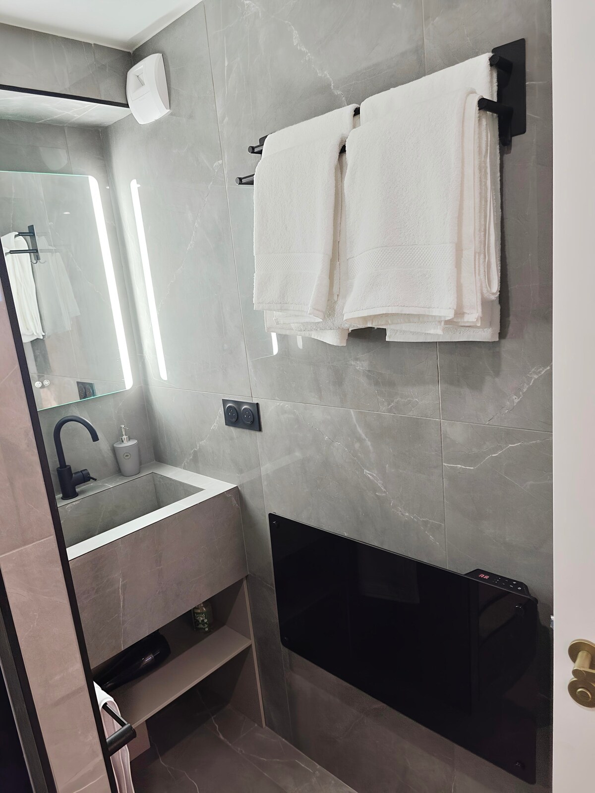 París-Issy les Moulineaux - Apartamento the Queen - Departamentos en renta en Issy-les ...