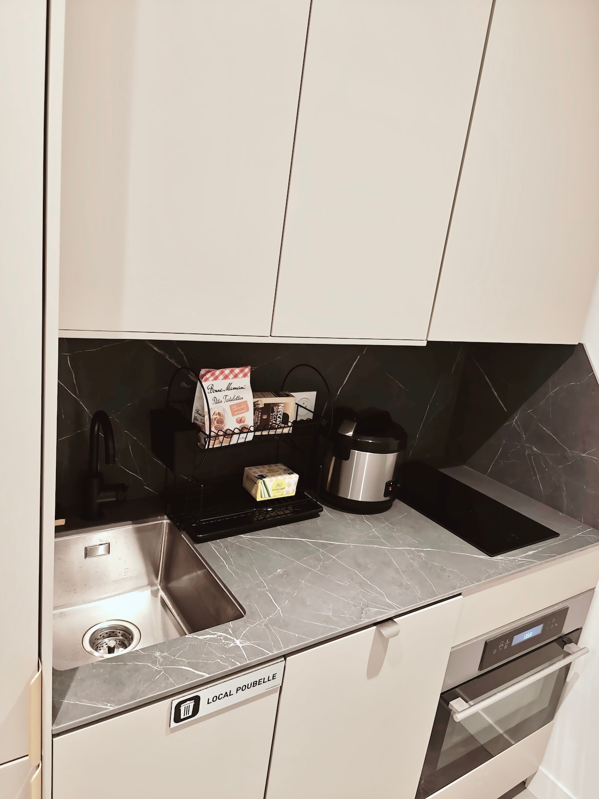 París-Issy les Moulineaux - Apartamento the Queen - Departamentos en renta en Issy-les ...