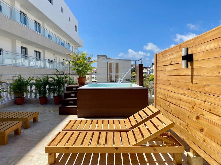 Close-to-beach 1br With Rooftop Jacuzzi - Punta Cana