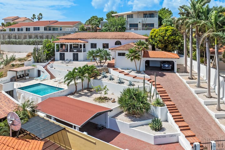 Villa Les Palmiers, Jan Sofat - Curaçao