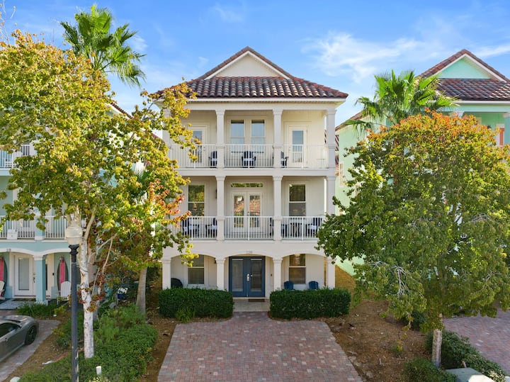 Beach!-shop!-pool!-repeat!  6/3 For 16! Yes Pets! - Destin, FL