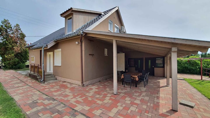 Holiday Home 500 M From The Beach - Balatonboglár