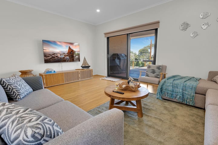 Anira - A Stylish New Escape In Lakes Entrance - Lakes Entrance