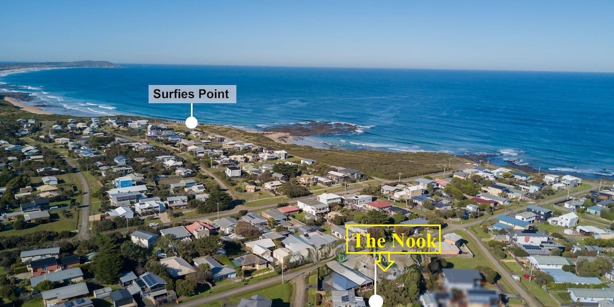 The Nook, cosy beach house in Sunderland Bay - Houses for Rent in ...