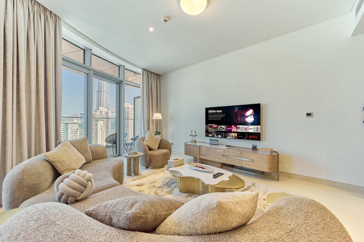 fam Living Ultra Luxury 3BR Burj Khalifa View - Apartments for Rent in ...