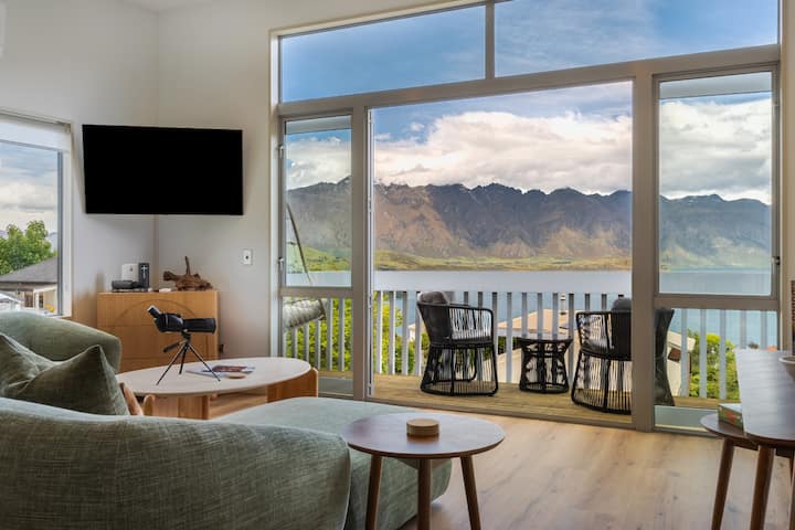 Fernhill Lookout | Near Town • Remarkables Views - Queenstown