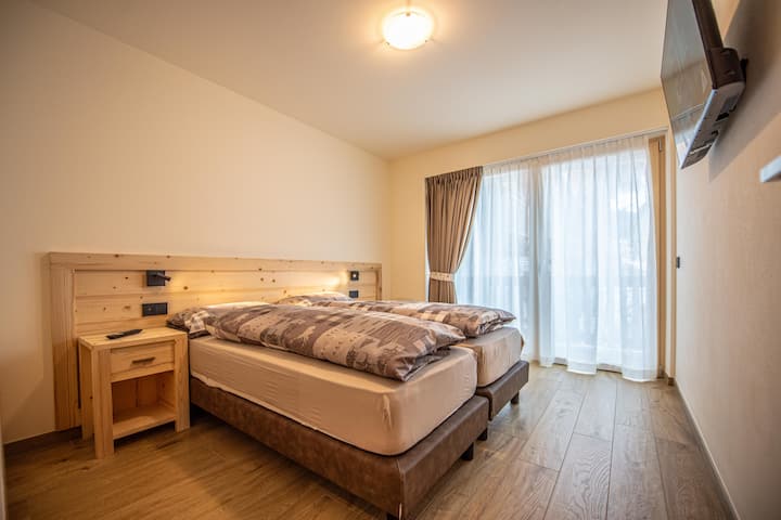 Trilocale Glec – Alpen Chalet Colflè Livigno - Livigno