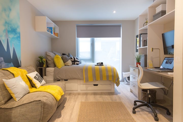 Student Only Charming Studio At Willowbank - Glasgow