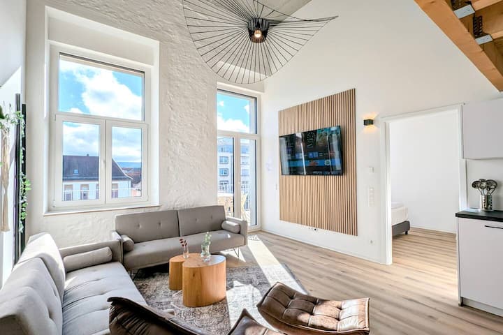 Velaris: Loft-apartment – Arbeitsplatz – Parken - Kaiserslautern