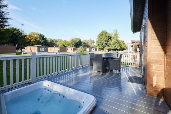 Host & Stay | Barakah Lodge - Pocklington