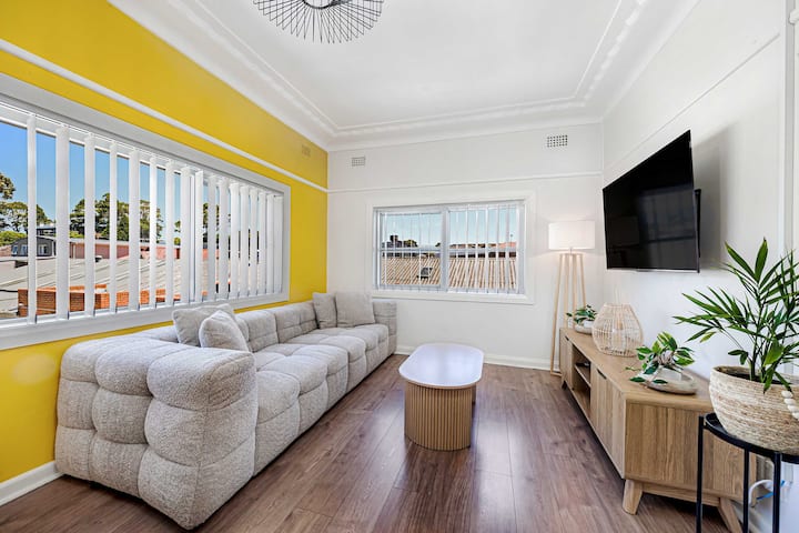 Metawisebnb | Cozy 2bed Earlwood Near City&airport - Burwood