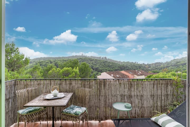 Duplex Calme Avec Balcon Et Vue Panoramique - Mougins