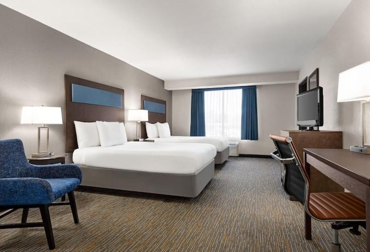 Wingate Southport | 2 Queen Beds | Near Beach - Bald Head Island, NC