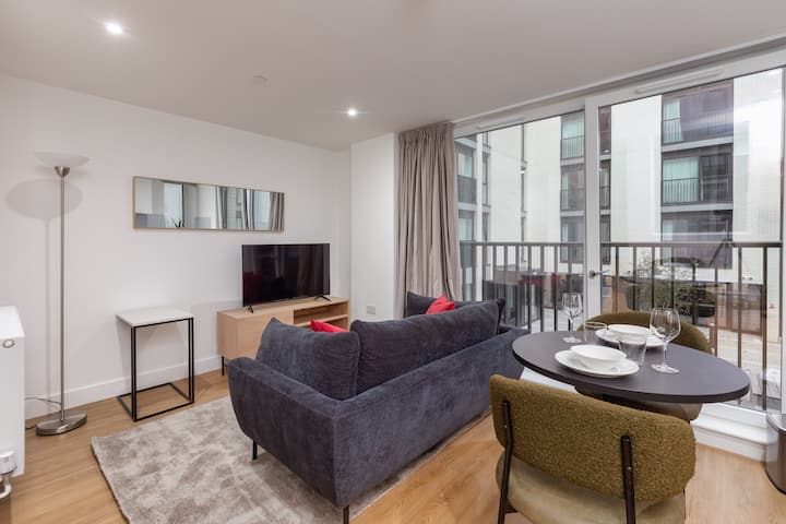 Lounge & Light - Bristol