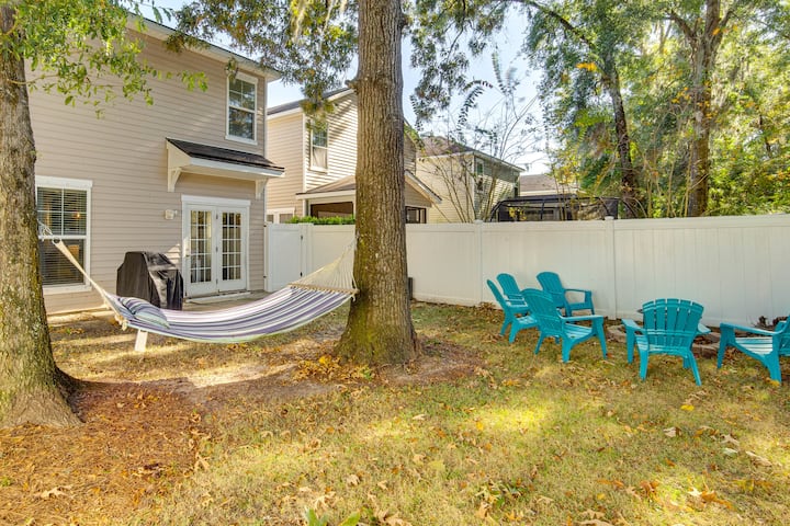 Explore Beaches & May River! Family Bluffton Home - 블러프턴