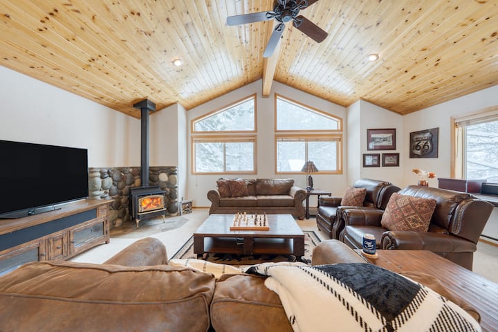 Cozy Cabin Retreat | Near Northstar/truckee - Truckee, CA