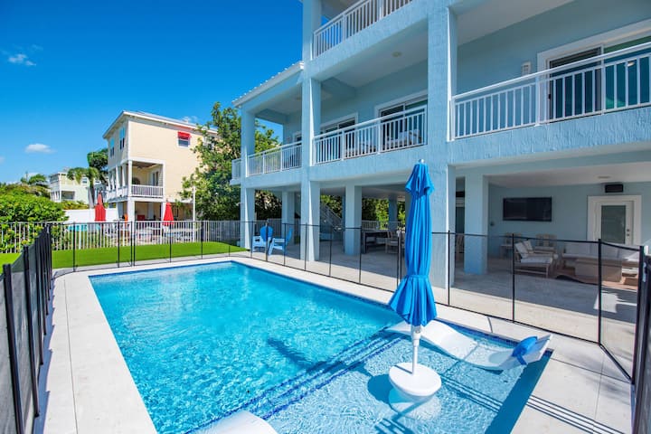 Sweet Dreams: Waterfront/pool/near Sombrero Beach - Marathon, FL