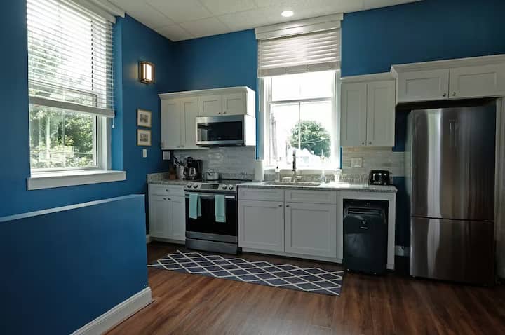 Historic Studio, Modern Conveniences, Free Parking - Richmond, VA