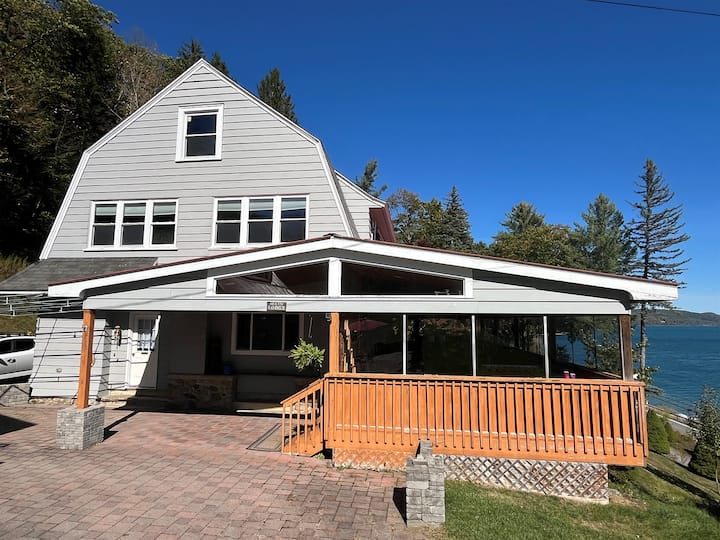 Hatch's Lodge - 5 Bdrms, 5.5 Baths, Amazing Lake V - Cooperstown, NY