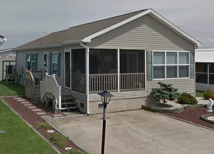 Pop Pop's Place In Montego Bay - Fenwick Island, DE