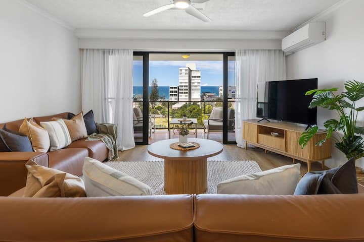 Ocean-view Apartment At Mirage Resort - Sunshine Coast Queensland, Australia