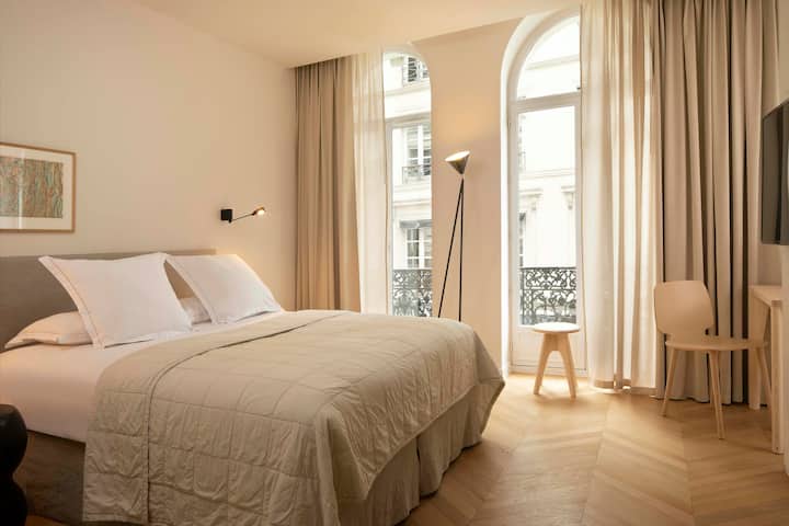 Résidence Nell - Classic Apartment - Sacré-Cœur de Paris