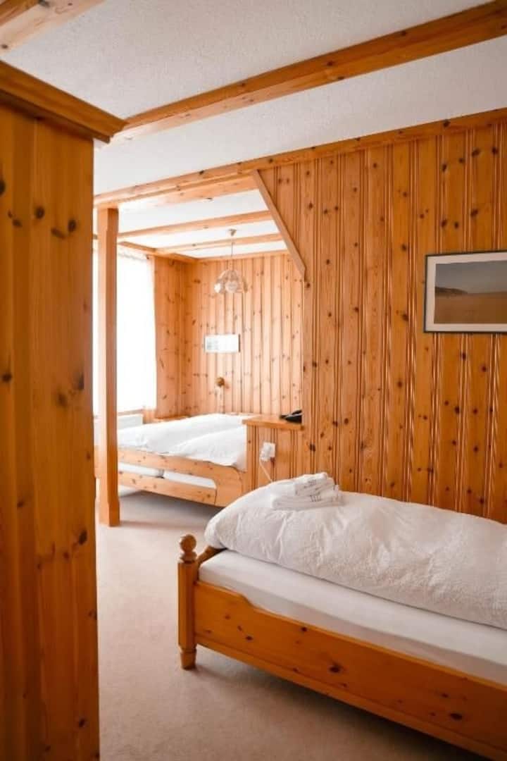 Classic Triple Room - Alpine Comfort - Interlaken
