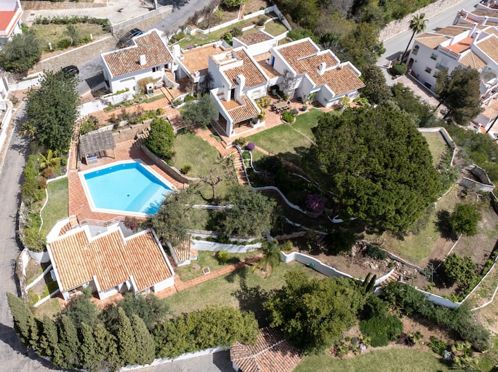 Villa La Loupera Holiday Villa - Coín