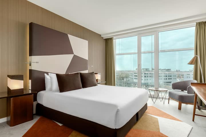 Bedroom At Room Mate Aitana Hotel With Views - Amsterdam