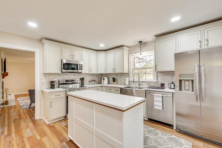 Comfort & Convenience! Home 3 Mi To Dtwn Wilson - Wilson, NC