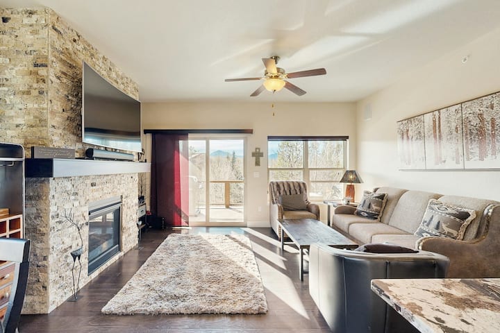 3br Townhouse W/mountain Views, Patio, & Gas Grill - Winter Park, CO