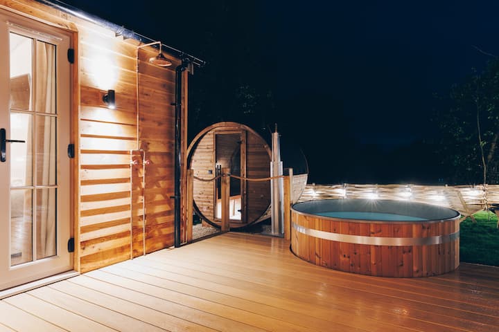 Nestledstays - The Oak - South Downs