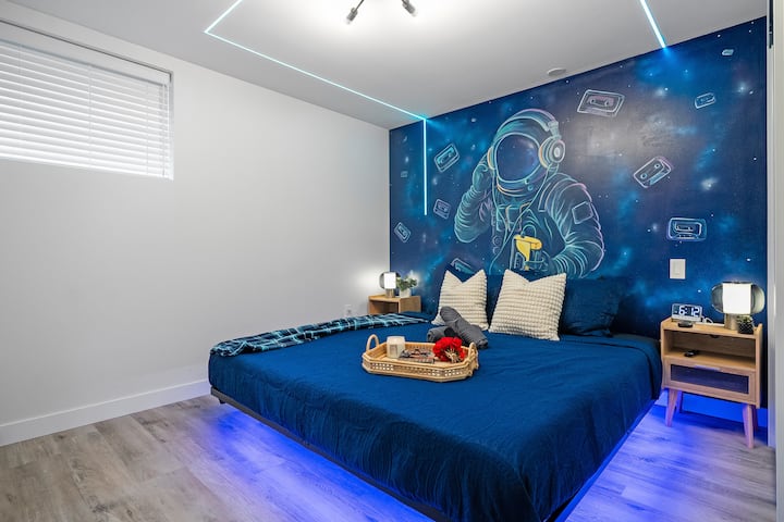 Cosmic | Game Room, Yard & Close To Wem - Spruce Grove