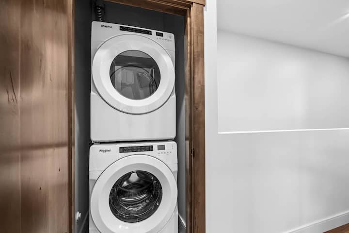 Switchback Creek Condo 19 - Sun Peaks