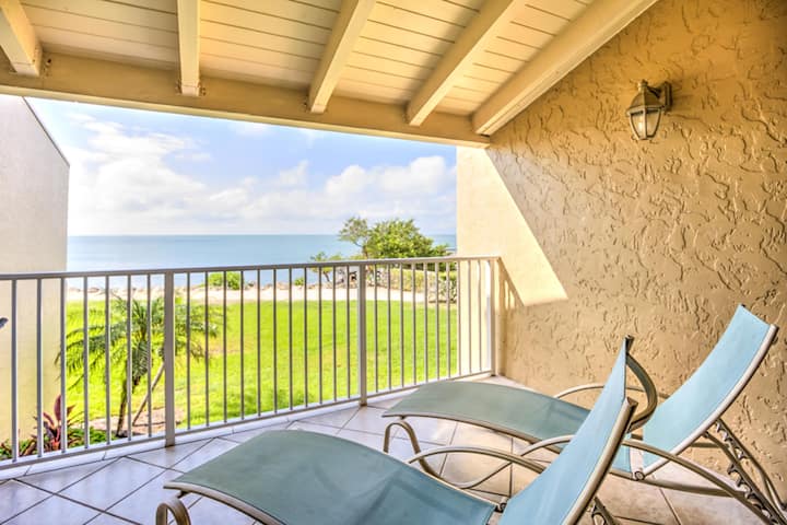 Value Oceanfront Townhouse - Key Colony Beach, FL