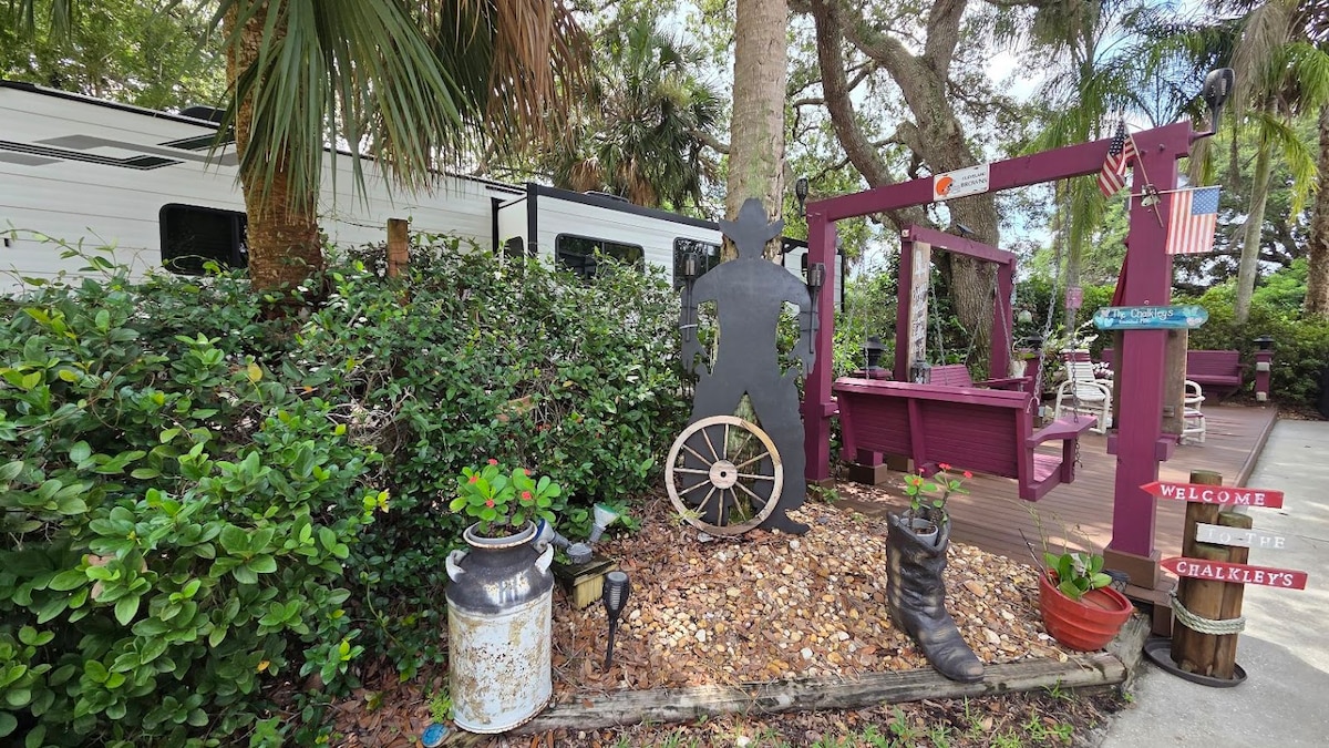 ¡NUEVO! ¡Campamento Firefly Meadow en River Ranch! 173 - Lugares para ...