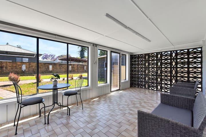 Cessnock Country Gateway To Vineyards View - Kitchener