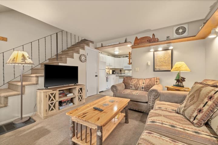 Gunslinger Getaway - Red Lodge, MT